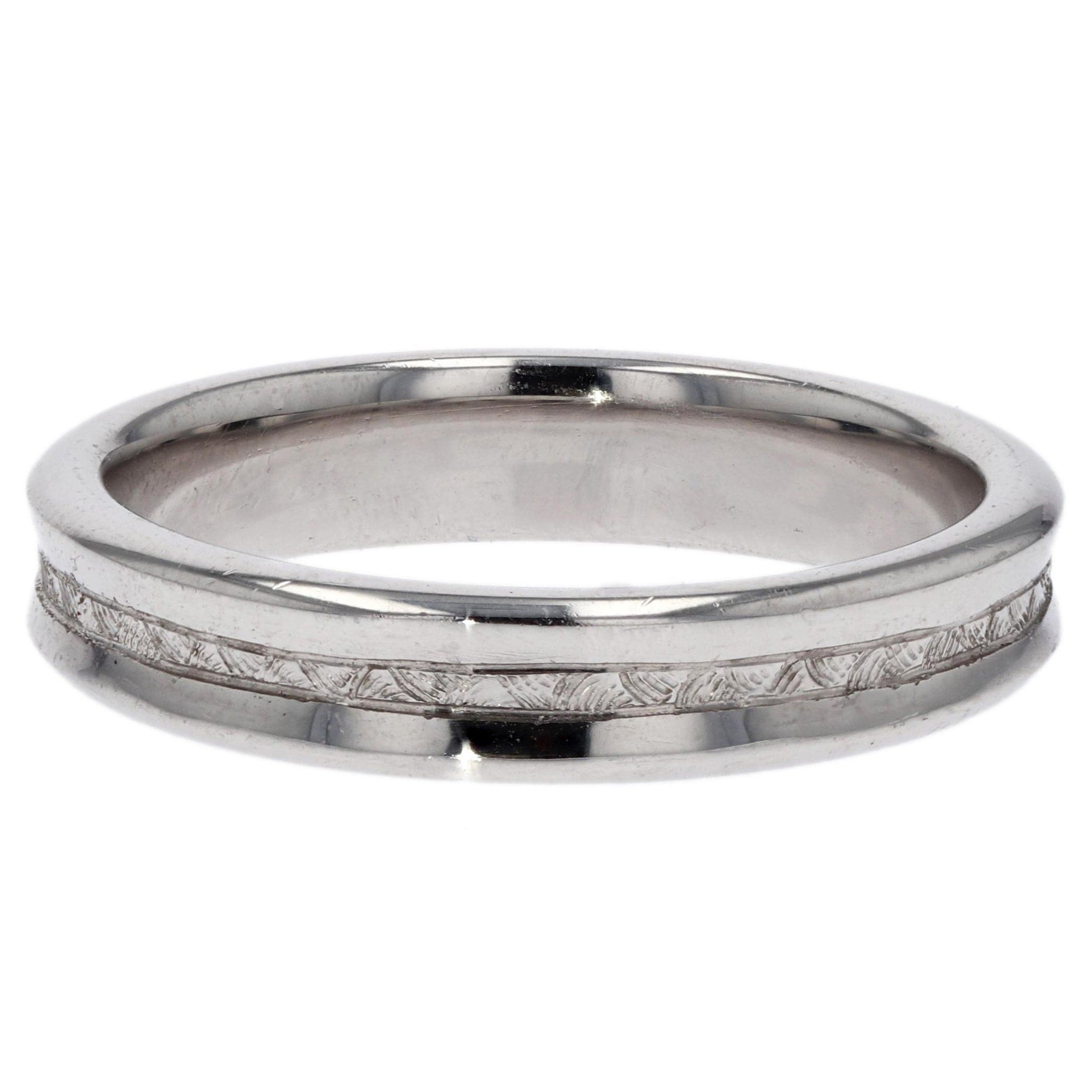 Platinum Etched-Center Band | Skeie's Jewelers